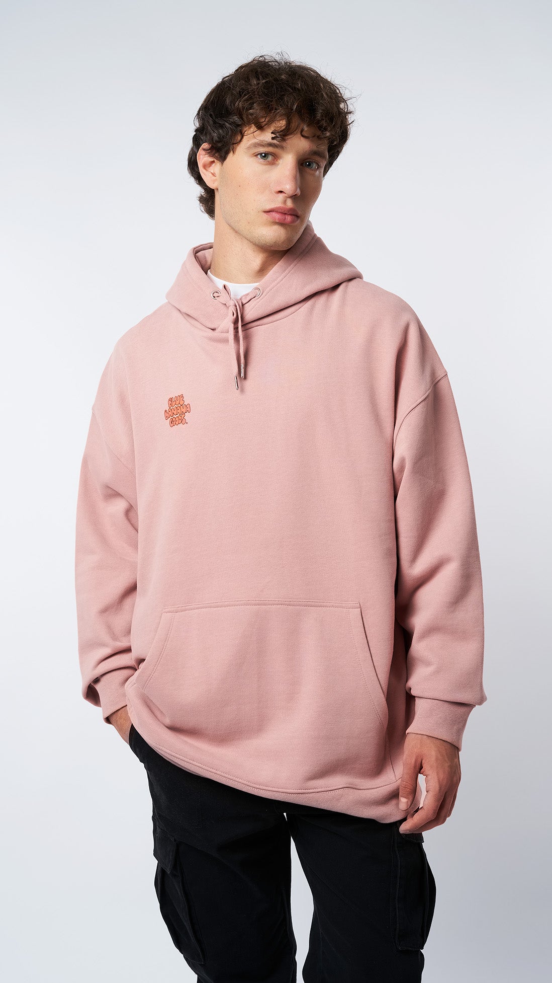 Descubre nuestra colección de sudaderas sostenibles para tus aventuras ...